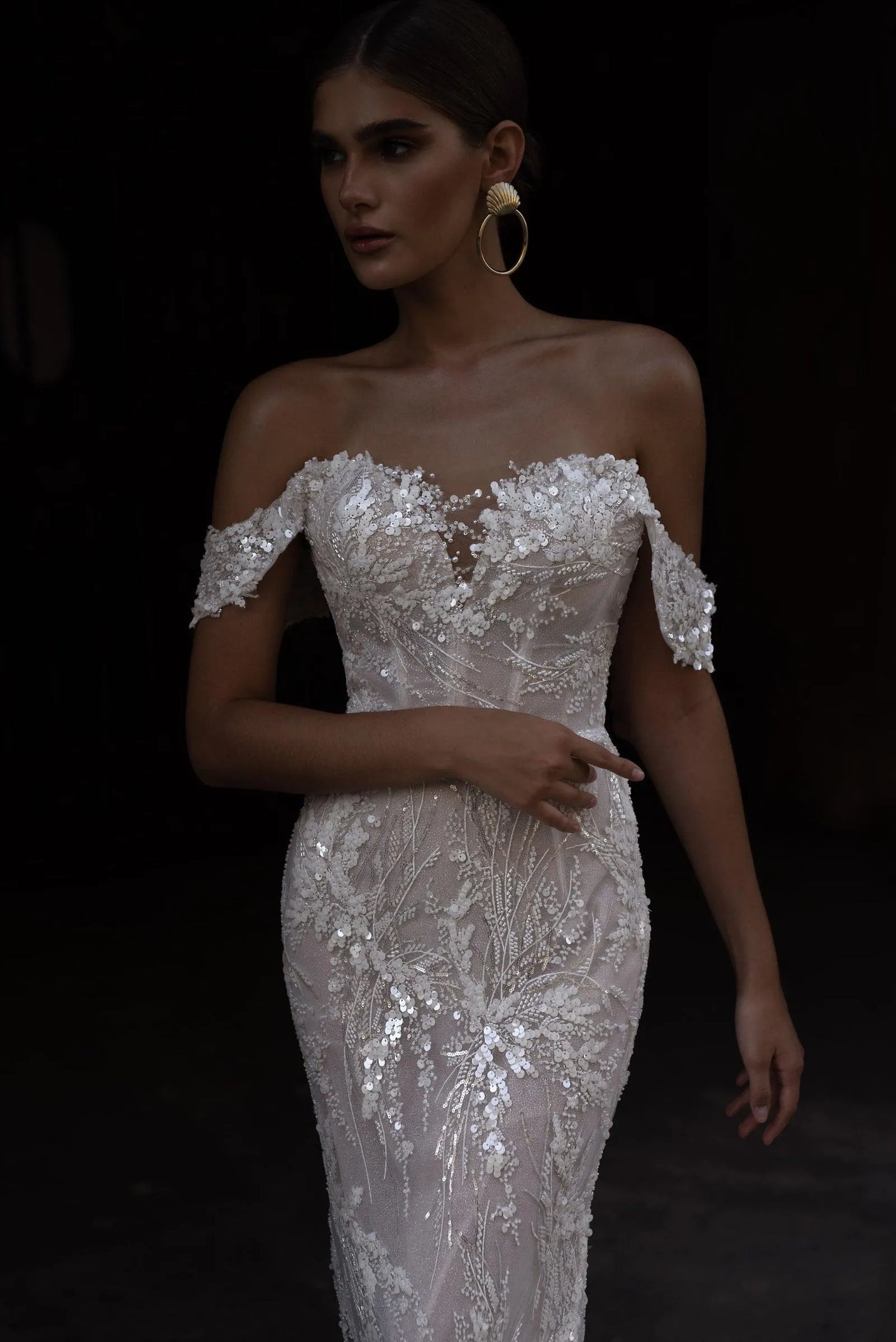 Luxury Wedding Gowns Sequin Lace Appliques Ivory Corset Bride Dress Wi
